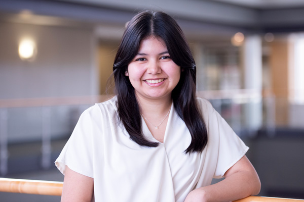 Bella Alfaro | Huskie Spotlight | Northern Illinois University